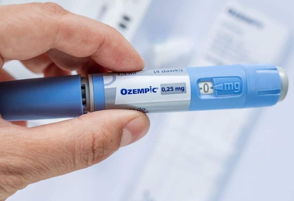 “Rosto de Ozempic”: Entenda o que é esse efeito da perda de peso e o ...